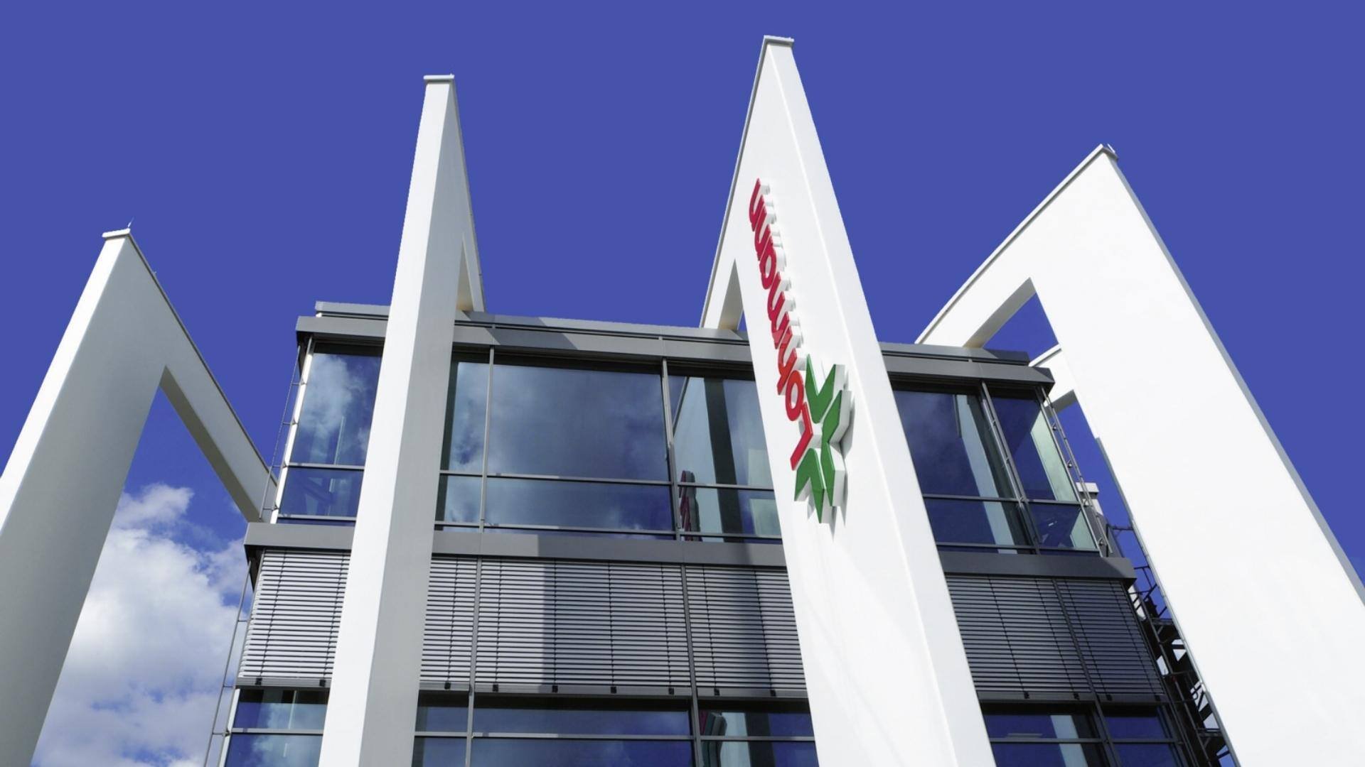 Multifunctional Adhesive Tapes for Thermal and Electrical Management ...