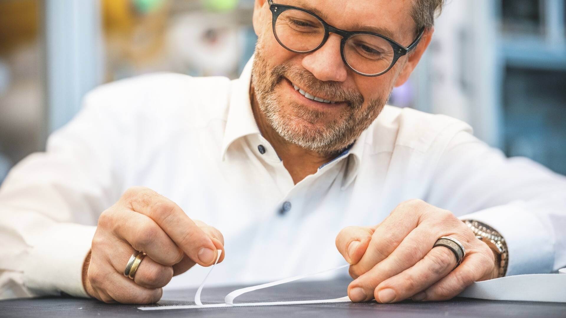 Debonding on Demand Solutions | Sustainable Adhesives for Your Needs ...